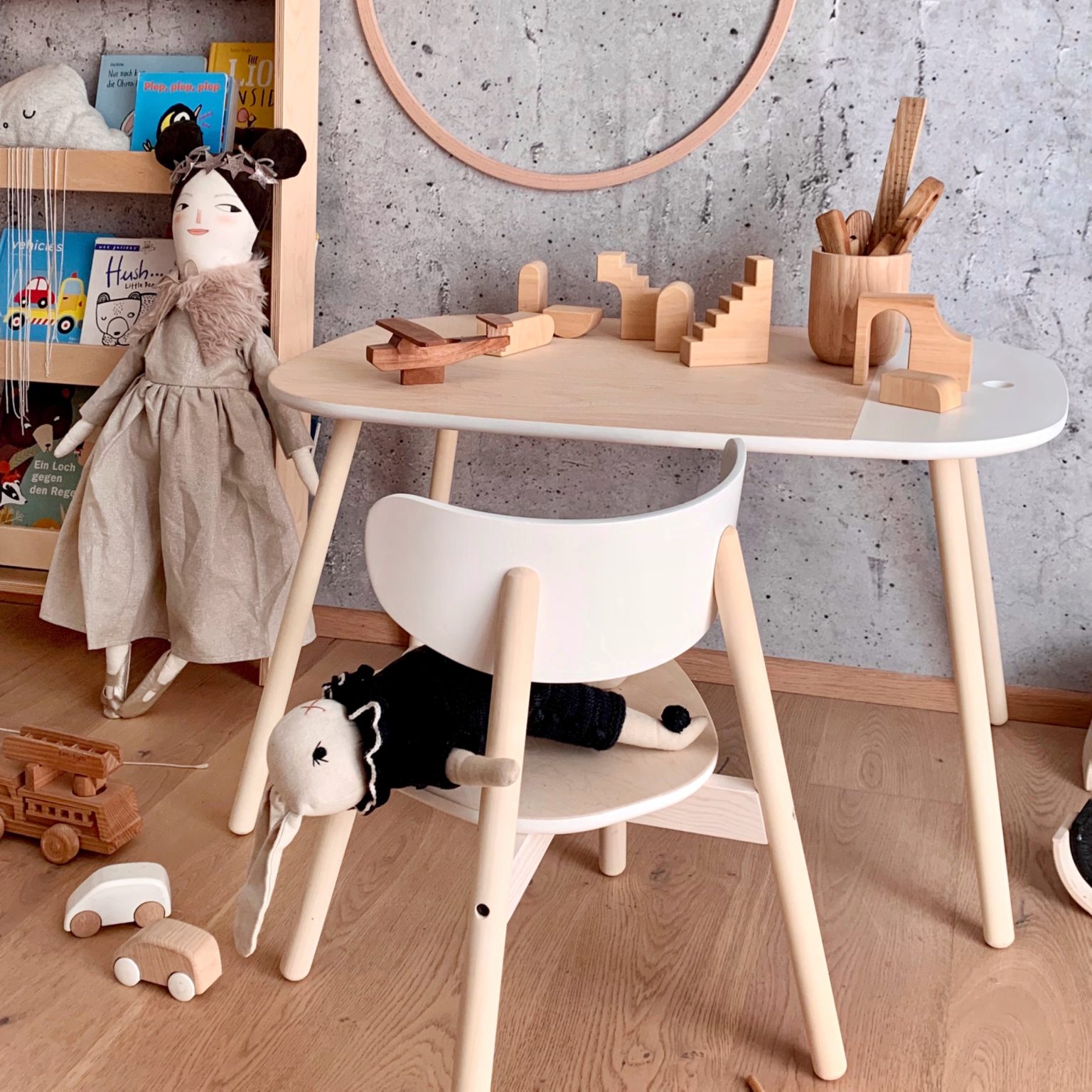 Chair For Nursery Room | Design Chair For Kids | KUKUU